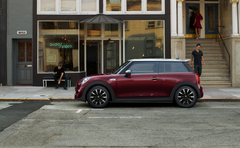 MINI Pure Burgundy limitált széria